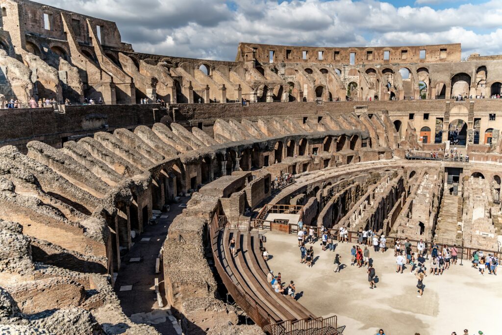 Rome’s Iconic Duo: Colosseum & Vatican in One Day | Mister Tour